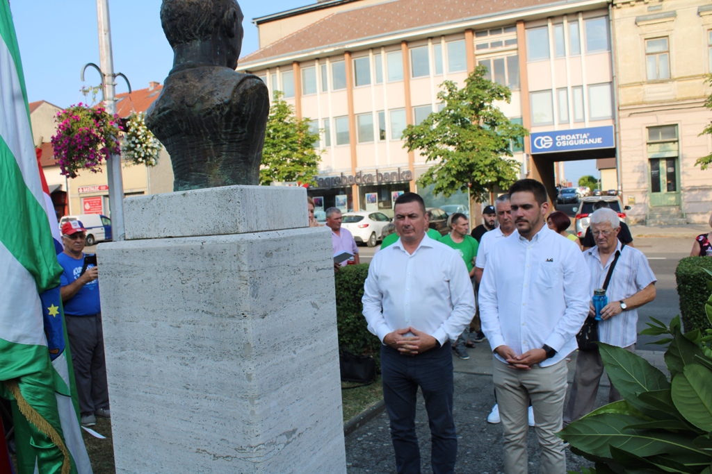Dr. Vladko Maček primjer je koji nam svima služi kao inspiracija | Grad ...